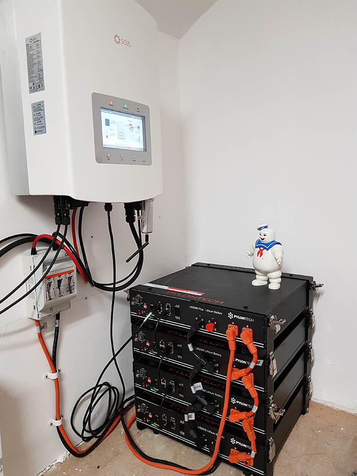 SOLIS-HYBRID-INVERTER-5KW-LITHIUM-PYLONTECH-ENERGY-STORAGE-US2000-2 ...