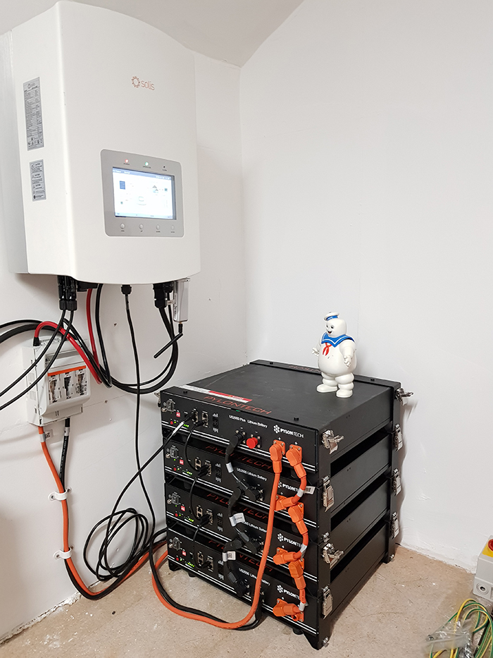 SOLIS-HYBRID-INVERTER-5KW-LITHIUM-PYLONTECH-ENERGY-STORAGE-US2000-3 ...