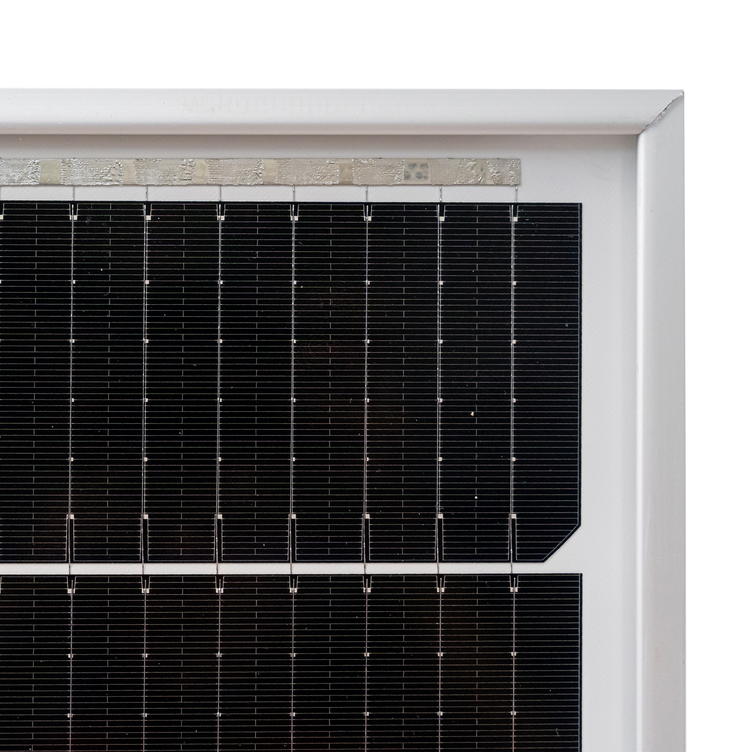 An Overview - Advantages of Half Cut Cells Photovoltaic Solar Panels ...