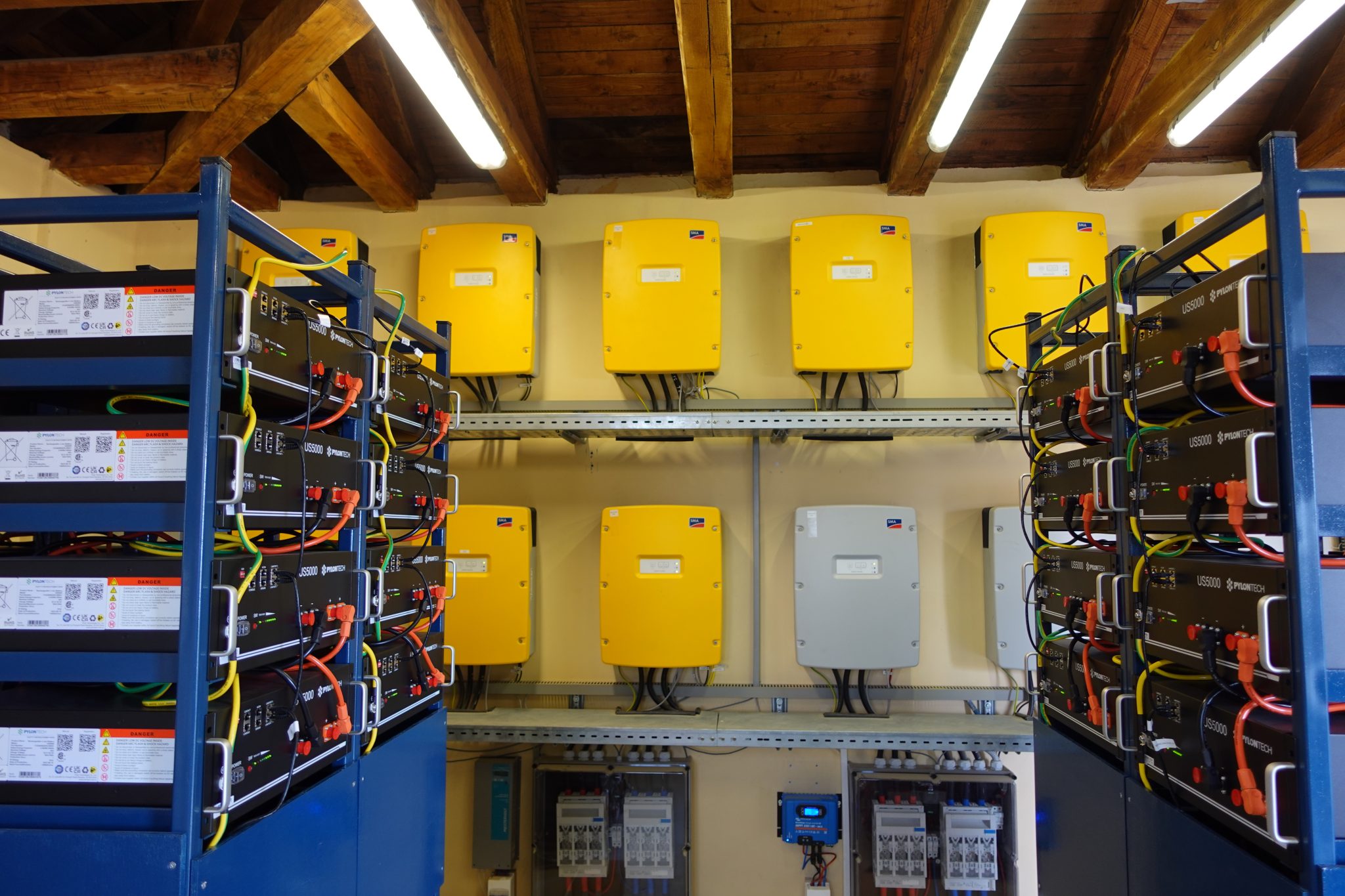 massive 300kwh pylontech project - Voltacon Solar Blog